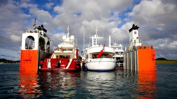 Superyacht-mover merger – Sevenstar Yacht Transport buys Dockwise Yacht ...